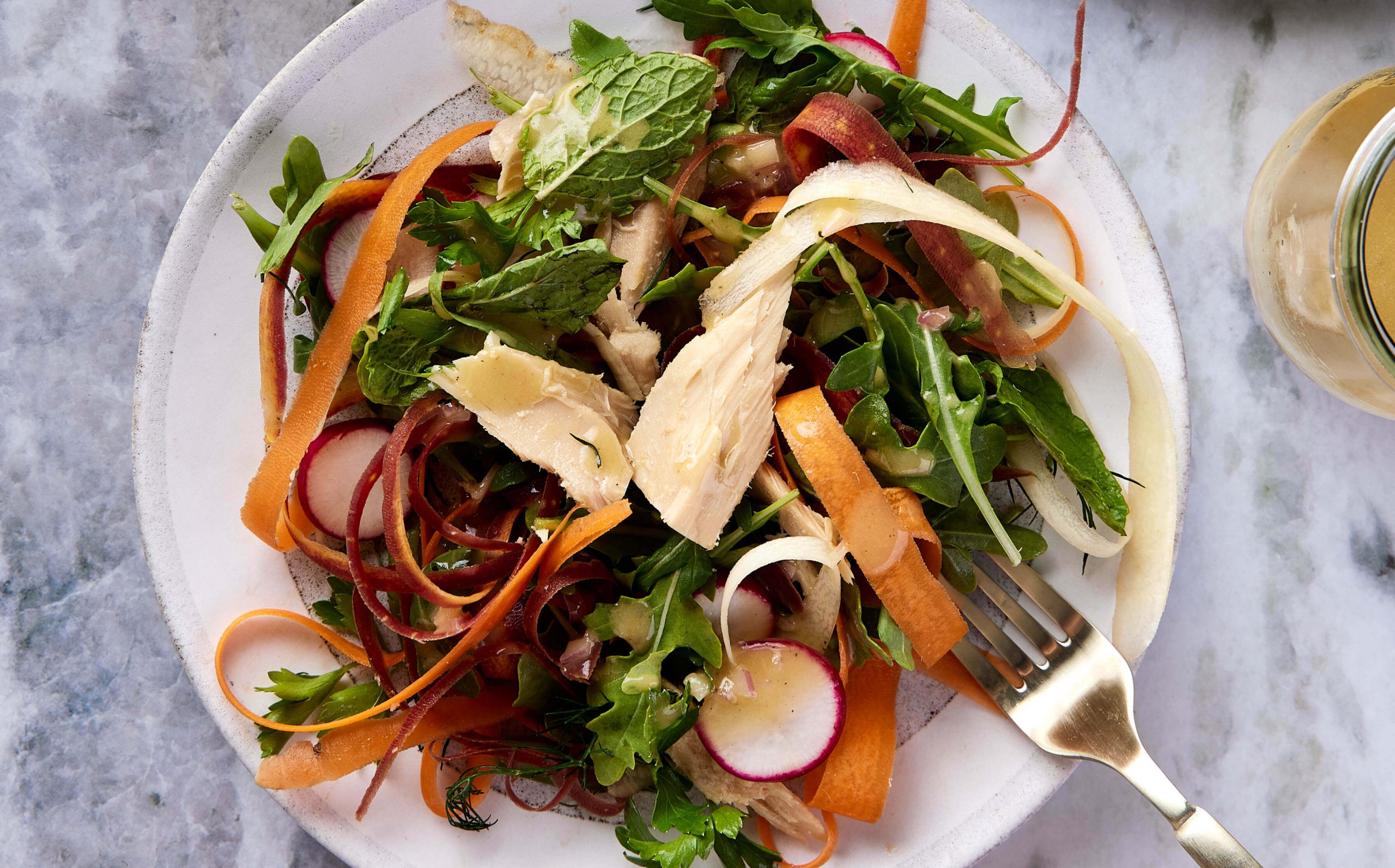Radish & Carrot Salad - Tonnino